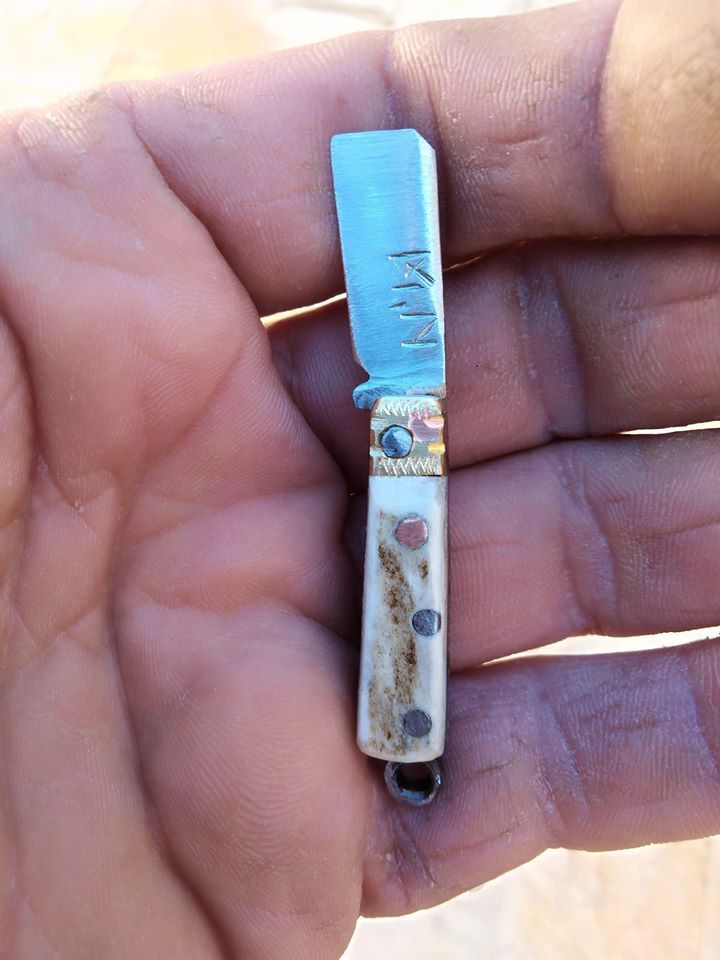 Antonino in arte “Lacanà”: il siciliano che realizza a mano i coltelli ...