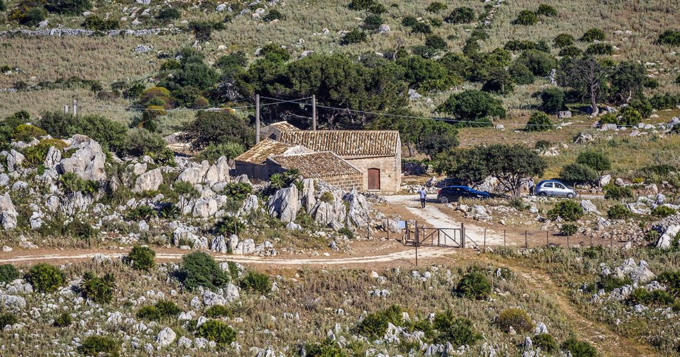 Riserva di Monte Cofano: percorsi tra natura, storia e cultura