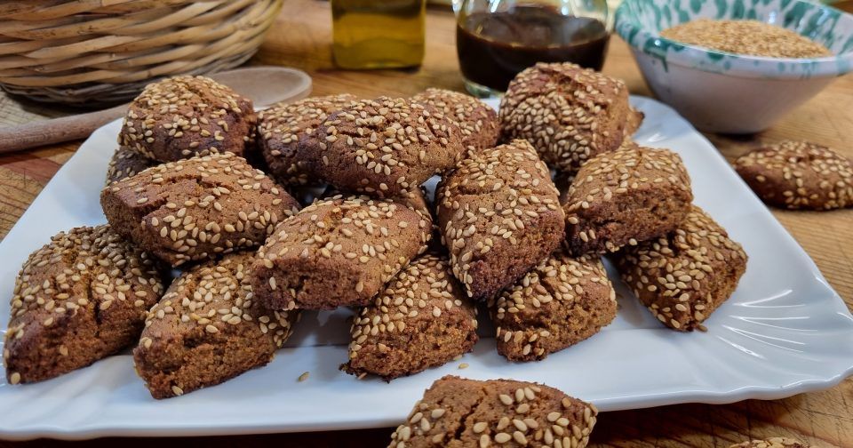 "Mustazzoli" al vino cotto: deliziosi biscotti secchi siciliani ...