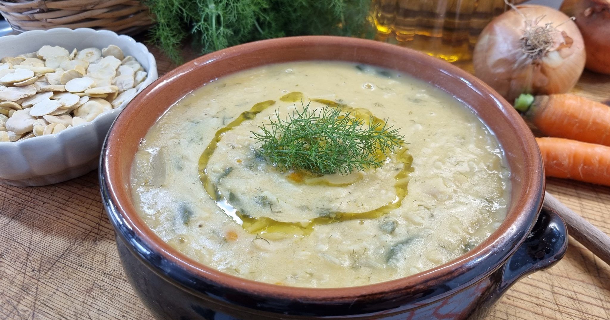 Il Macco di Fave, la ricetta tradizionale della rustica minestra siciliana