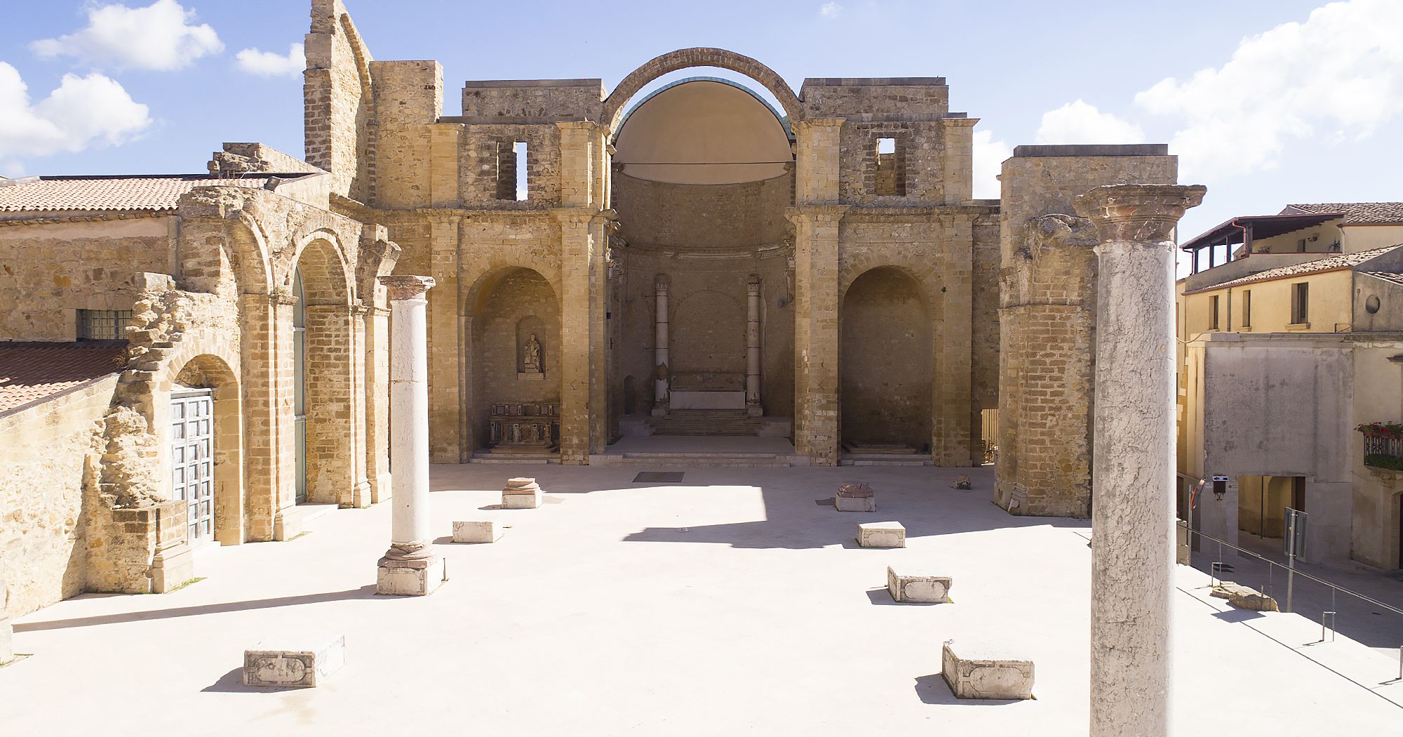 Salemi, la bellissima “città di pietra” e del pane, racconta storia e ...