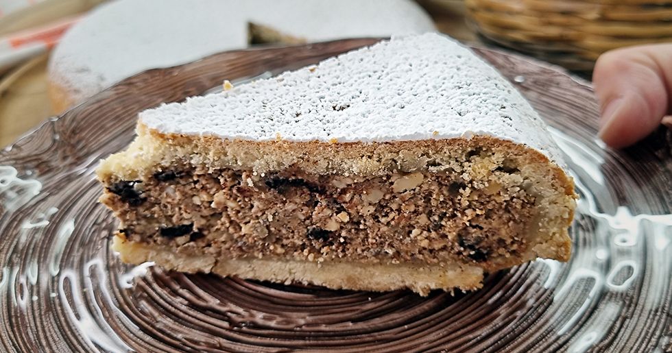 Sfoglio delle Madonie: un morso di storia, un'esplosione di gusto!